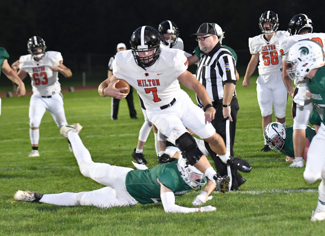 Fast start, stifling defense guides Milton to fifth straight victory ...